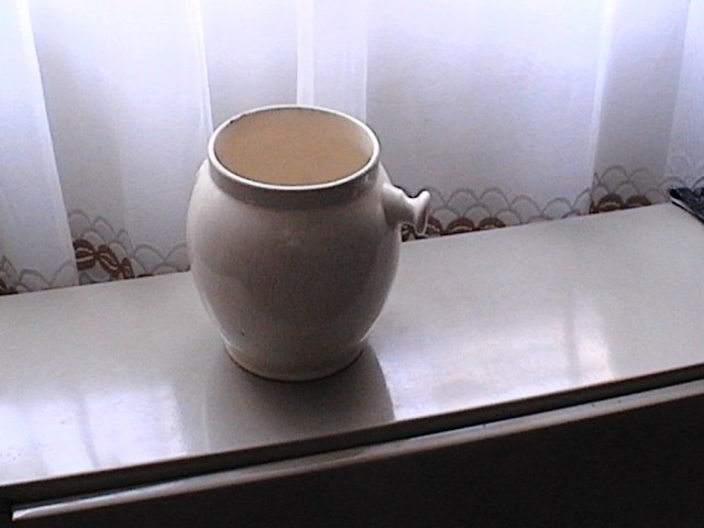 Stari cup od keramike