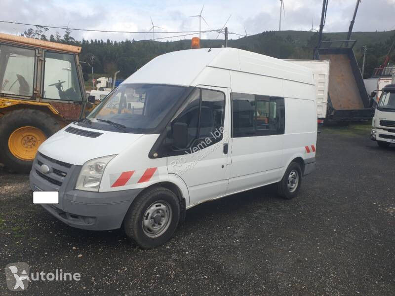 Ford Transit minibus furgon