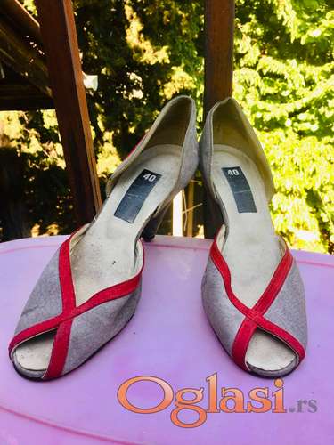 Vintage handmade peep-toe sandale