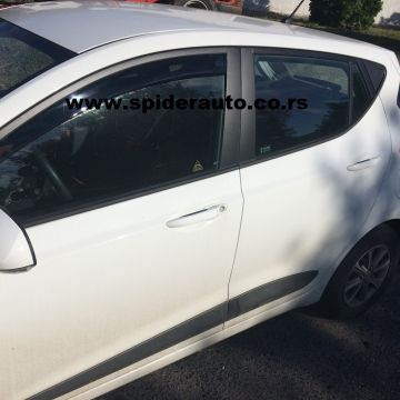 Hyundai i10 2014-2020 prednji bočni vetrobrani