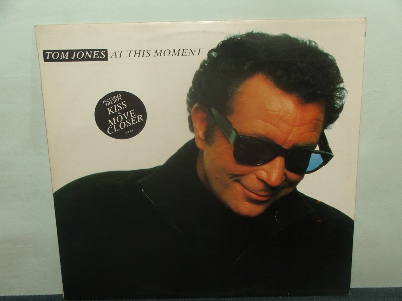 Tom Jones - At This Moment