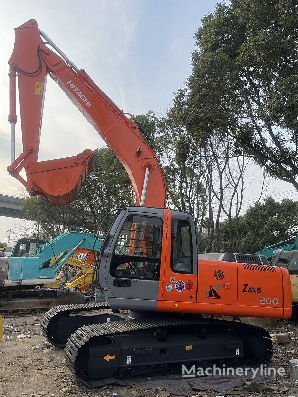 Hitachi ZX200 bager guseničar