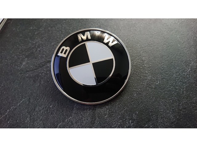 NOVO BMW CRNI gepek znak 78mm E31 E39 E65 E66 E91..