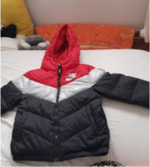 Nike zimska jakna za decu