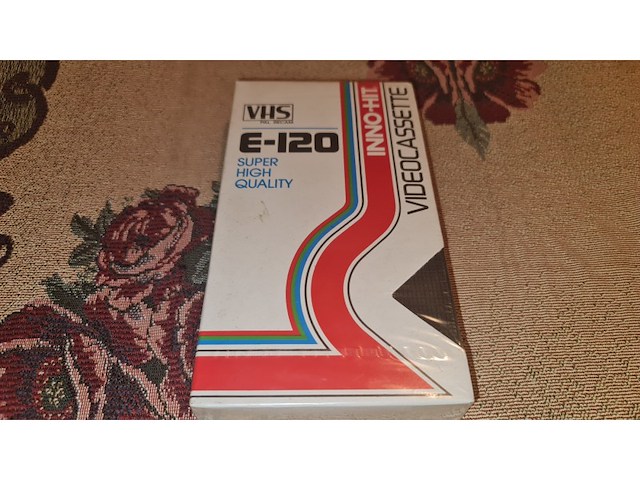 Innohit E-120 VHS , U CELOFANU