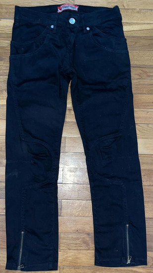 Crne Sweet Years pantalone