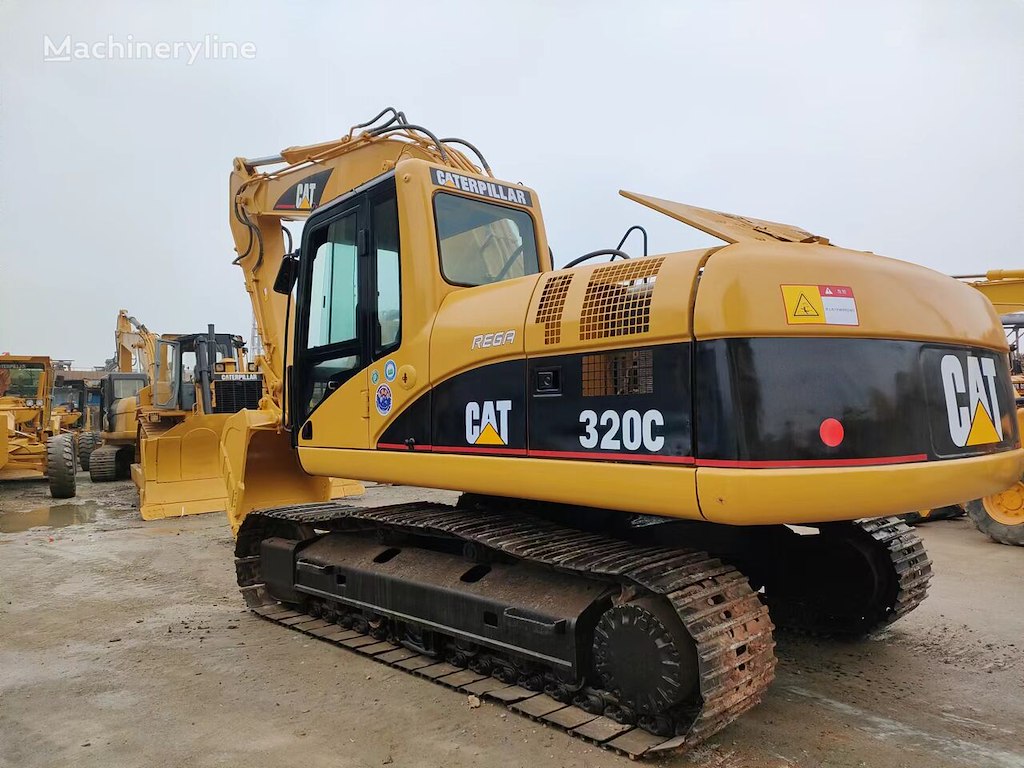 Caterpillar 320C bager guseničar