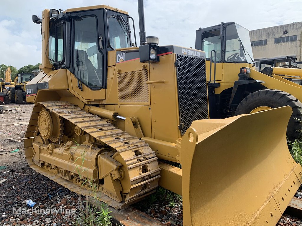 Caterpillar D5M XL buldožer