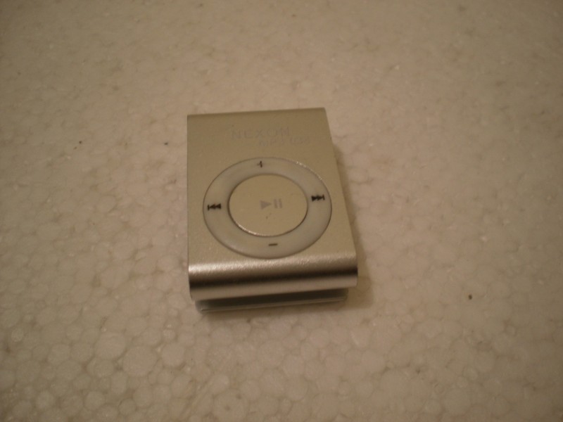 MP3 Player Nexon 2 GB GRAY broj 6