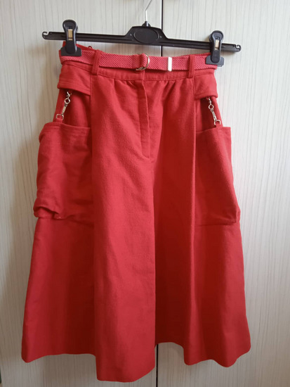 Crvena vintage suknja sa dzepovima