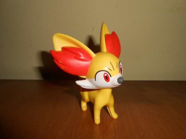 Pokemon - Fennekin