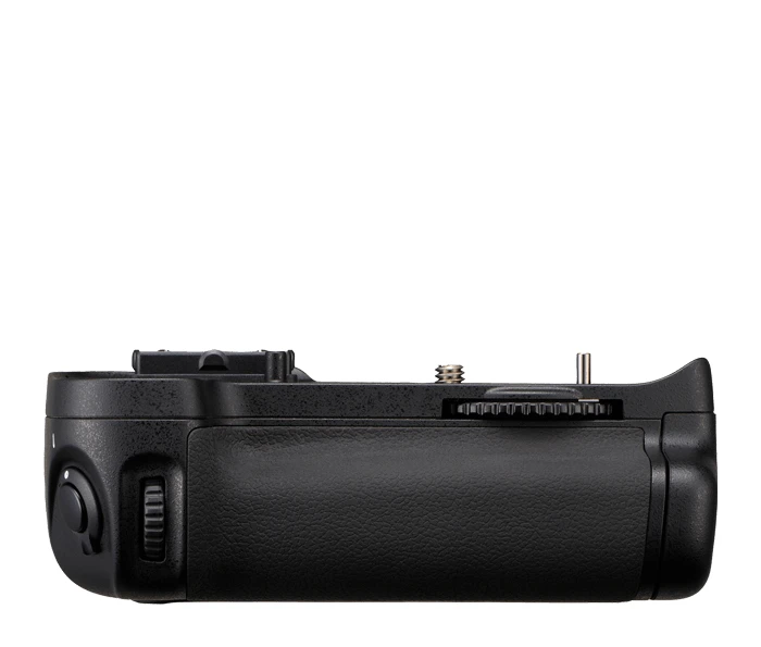 Nikon MB-D11 vertikalni rukohvat sa nosačem baterija za fotoaparat Nikon D7000