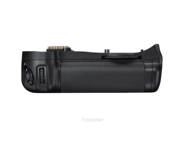 Nikon MB-D10 vertikalni rukohvat sa nosačem baterija za fotoaparate Nikon D300s/D700