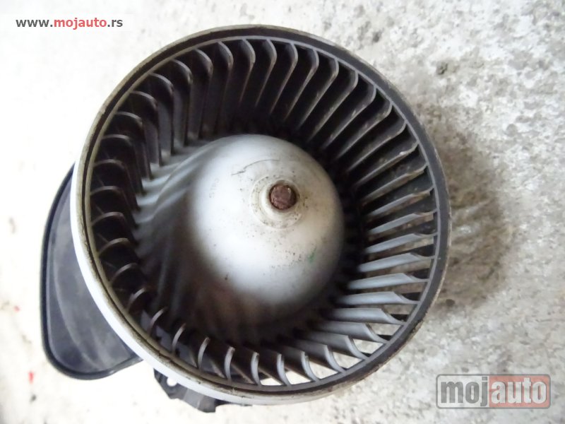 Fiat Grande Punto ventilator u kabini