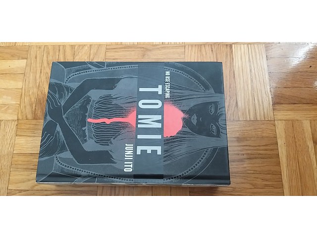 Tomie manga HC Junji Ito