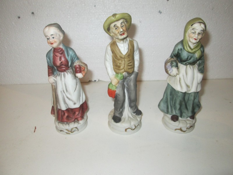 Keramičke figure staraca