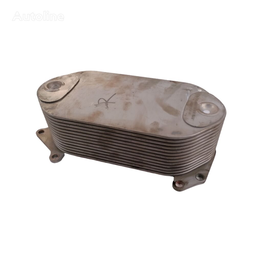 Mercedes-Benz Engine oil cooler A4711800265 hladnjak ulja za Mercedes-Benz Actros tegljača