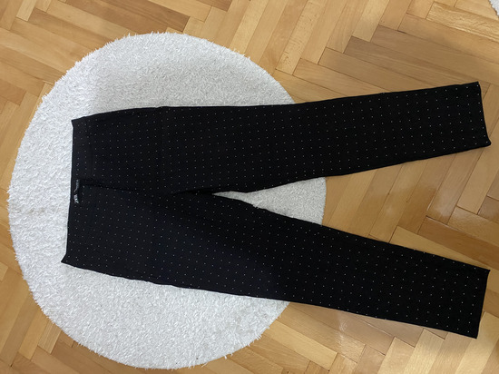 Zara pantalone M snizene