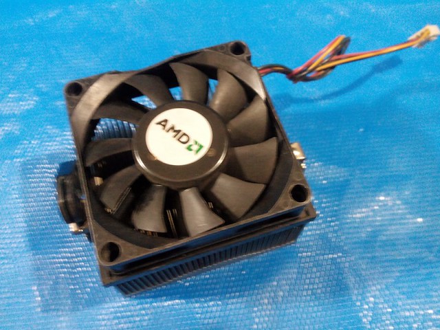 AMD kuler ventilator