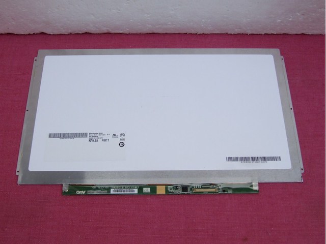 Panel HD Ekran Slim 13.3 inc 1366×768 40 pin+GARANCIJA!