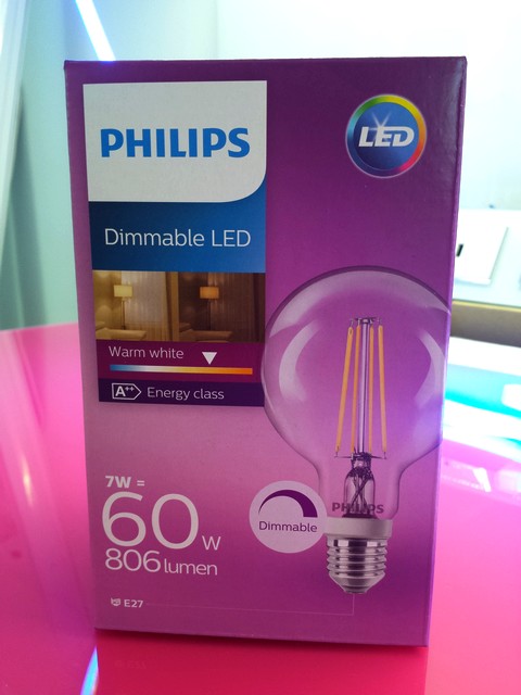 E27 Philips 7W(60W) Filament Globe Dimabilna 2700K