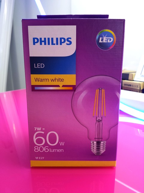 E27 Philips 7W(60W) Filament Globe 2700K