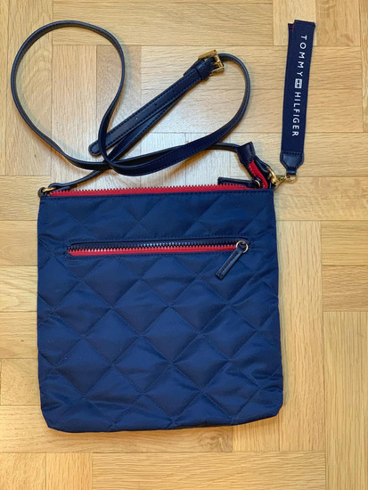 Torba Tommy Hilfiger    SNIZENO‼️‼️‼️