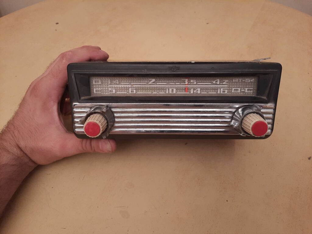 Stari,retro radio za kola/auto - vintage Nepoznato stanje