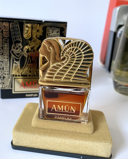 AMUN vintage pure parfum