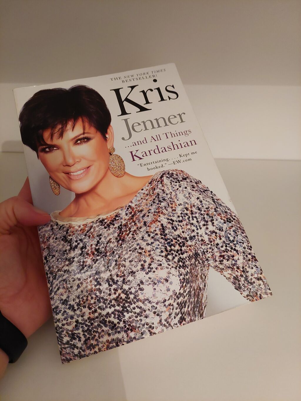 Kris Jenner and All Things Kardashian, knjiga na engleskom. Kupljena u