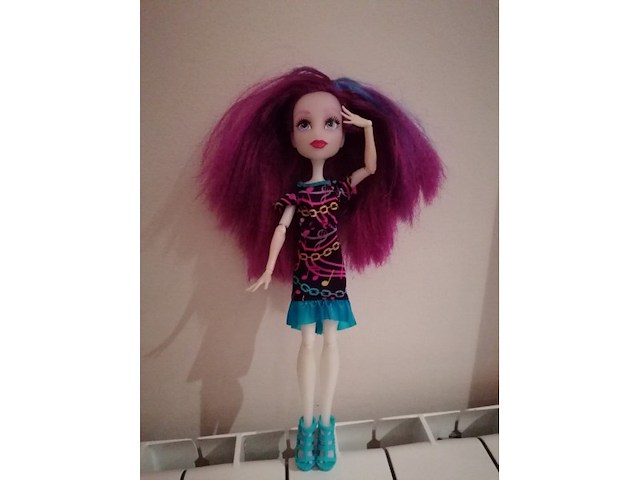 Monster high lutka Electrified Ari Hauntington