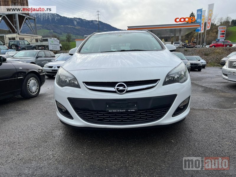 Opel Astra SportsTourer 1.4i 16V Turbo Au
