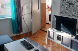 Prodajem Stan-Apartman, Autokomanda, Voždovac, Beograd, €155.000