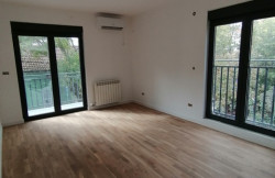 Stan-Apartman za Duži Najam, Vračar, Beograd, €1.600