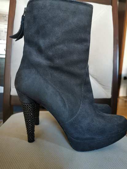 Stuart Weitzman čizme 39