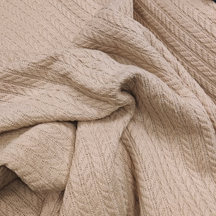 Pamučna pletenina-končani pokrivač toplije krem