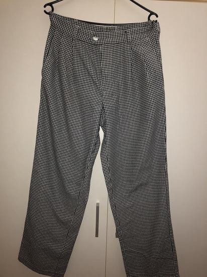 Pantalone crno-bele