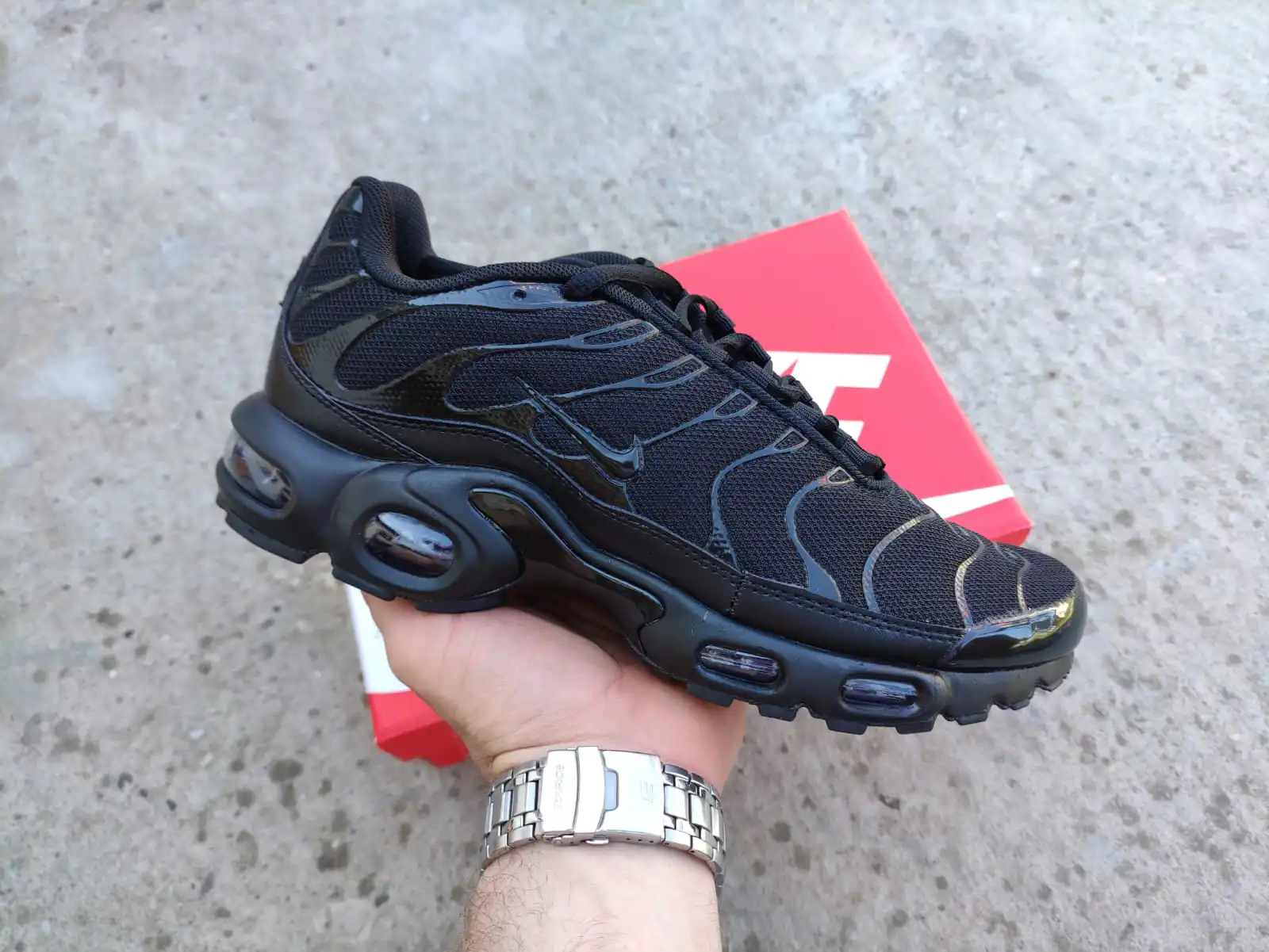 Nike Air Max Plus Triple Black GS