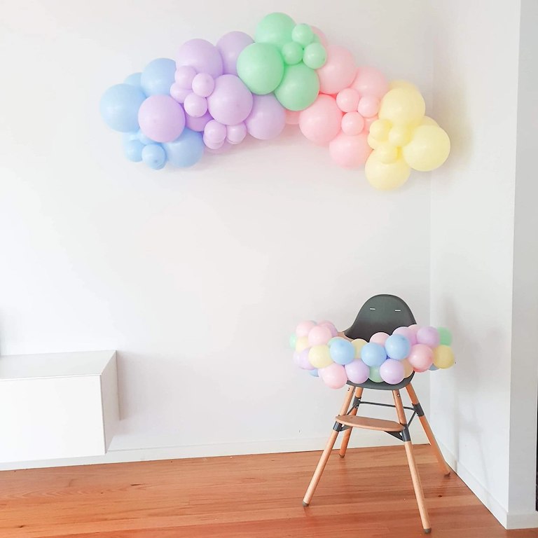 Pastelna dekoracija balonima