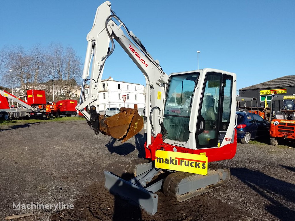 Takeuchi TB228 mini bager