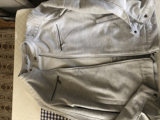 Zara jakna-duks snižena na 500