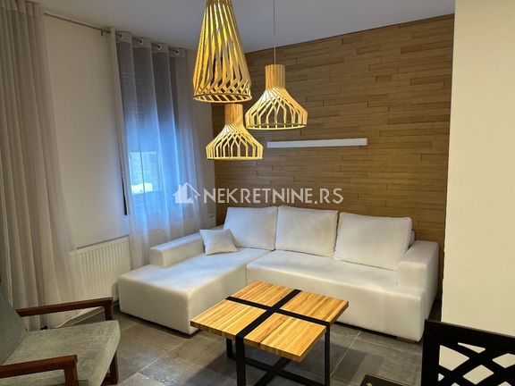 Lux Opremljen Stan, Zlatibor, 36m2, Novogradnja