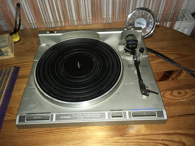 PIONEER PL-750 direct drive