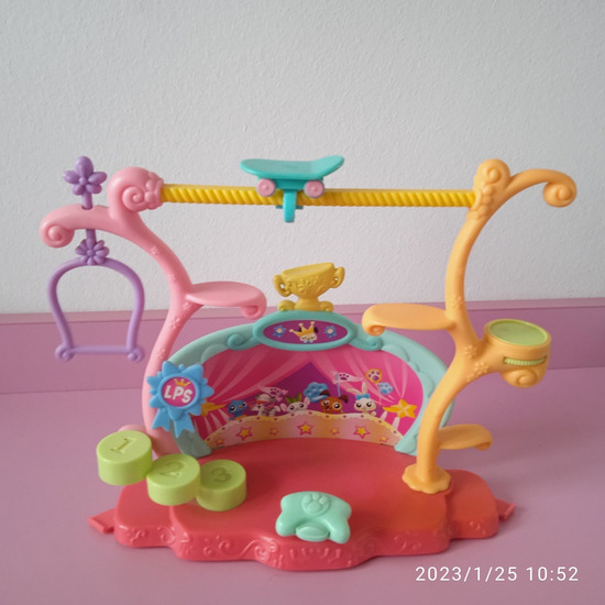 Postolje za figurice Littlest Pet Shop