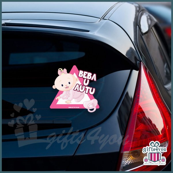 Beba u autu - ženska roze