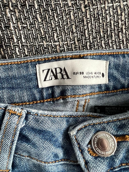 Zara farmerice 38