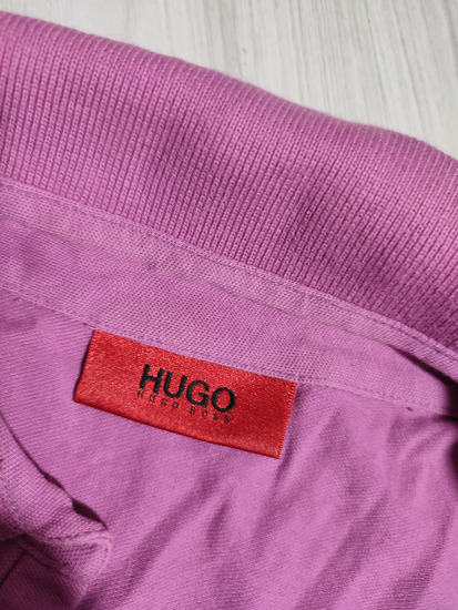 Hugo boss majica sa kragnom vel. S - original