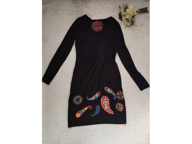 ♫ ♪ ♫ DESIGUAL crna haljina embroidery