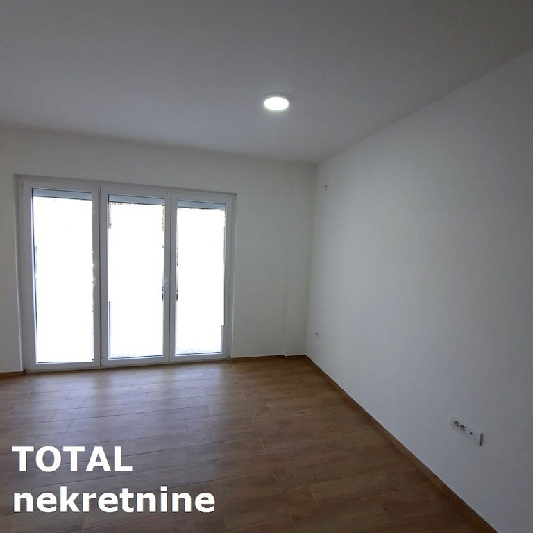 VETERNIK - VETERNICKA RAMPA - 22. 00 m2