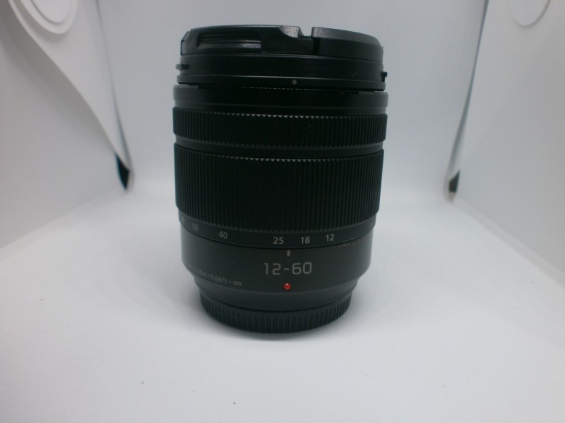 PANASONIC LUMIX G VARIO OIS 12-60mm f3.5-5.6 M4/3